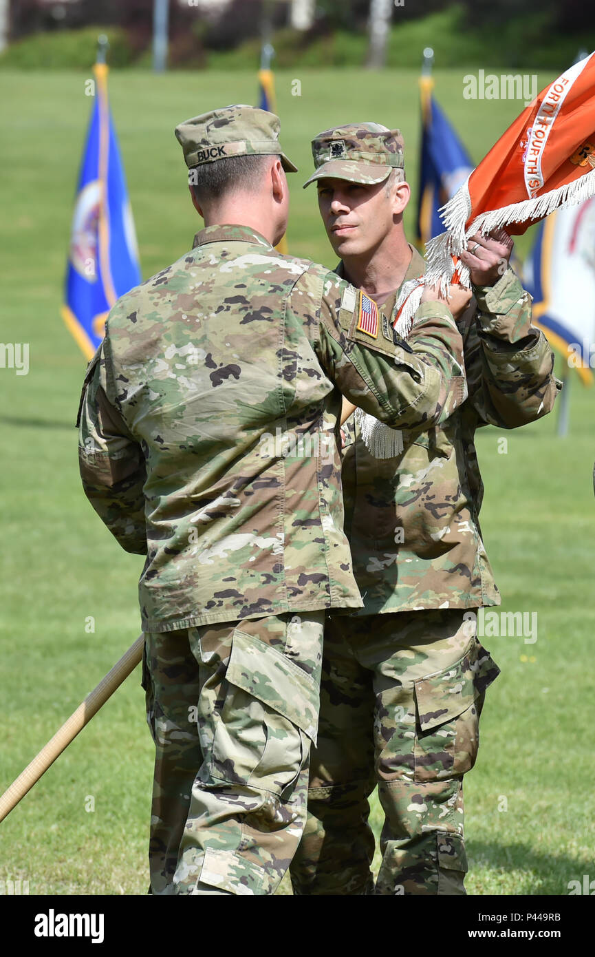 U s army lt col adam a sannutti hi-res stock photography and images - Alamy