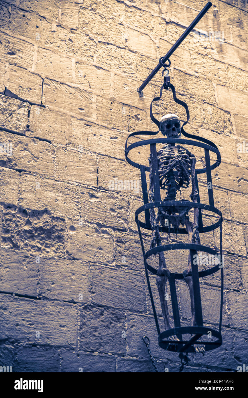 Human skull in prisoner hi-res stock photography and images - Alamy