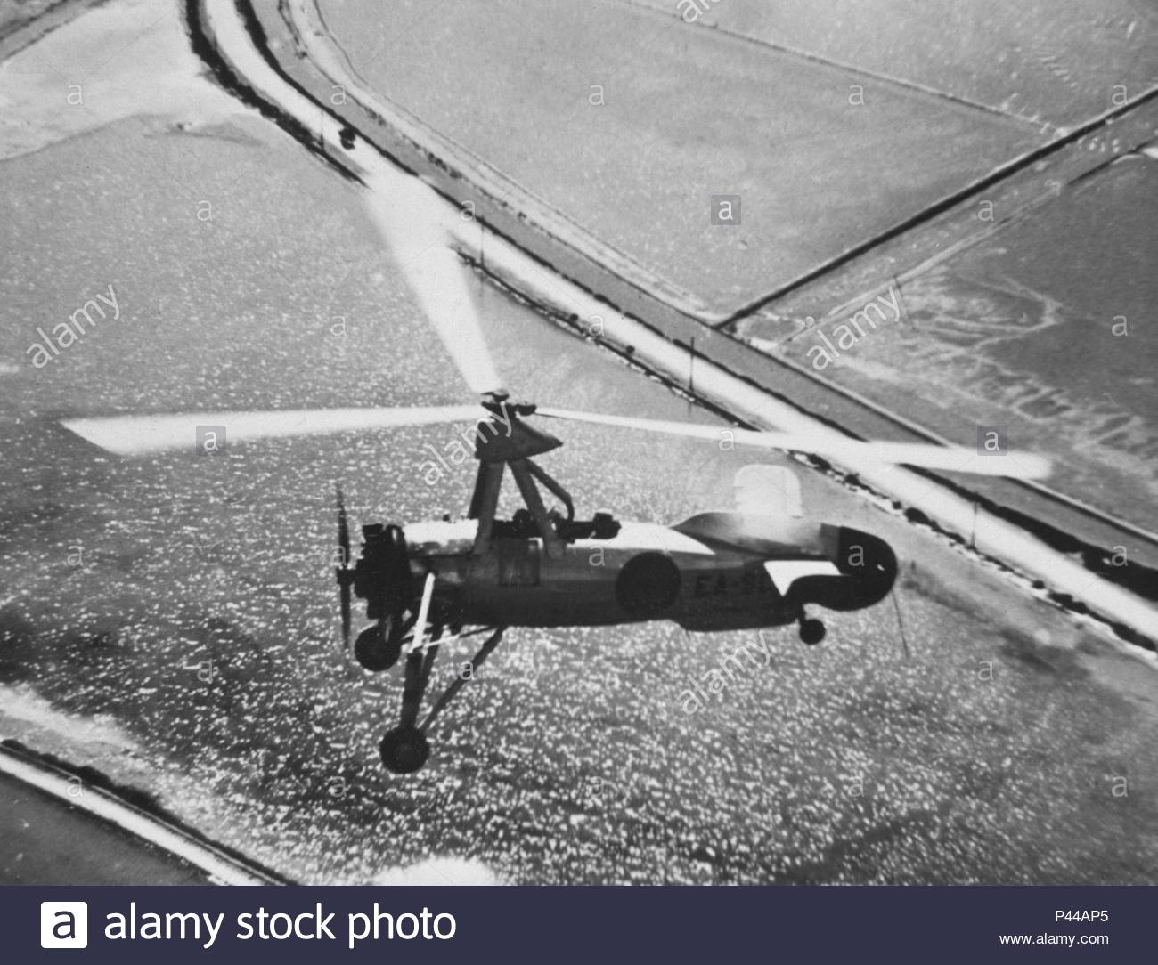 Autogiro Stock Photos & Autogiro Stock Images - Alamy