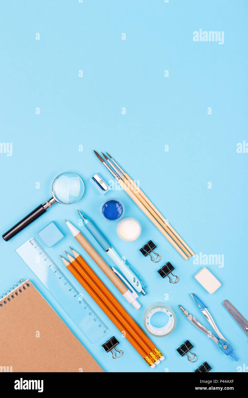 Child ruler hi-res stock photography and images - Alamy