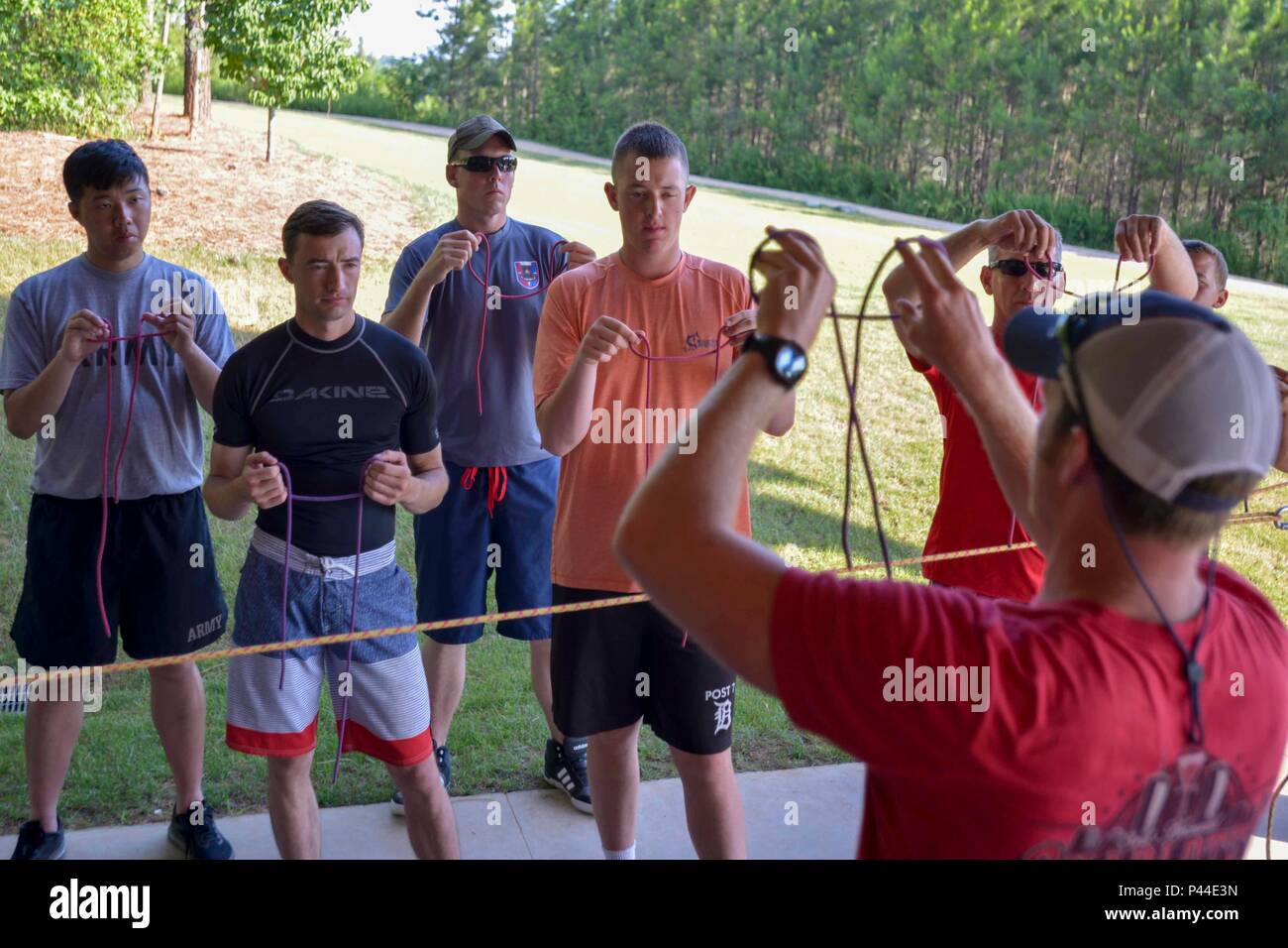 Soldiers from the North Carolina National Guard’s 105th Engineer ...