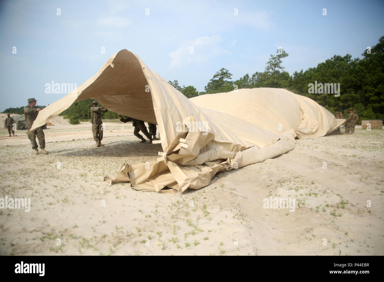 Amphibious assault fuel system hi-res stock photography and images - Alamy