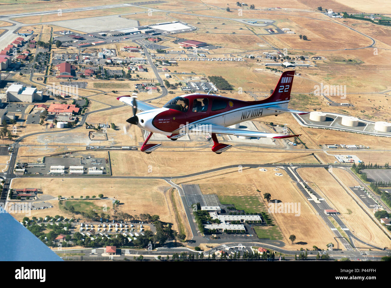 Alex Di Sessa, a pilot from Sunnyvale, Calif., flies his Cirrus SR-22T ...
