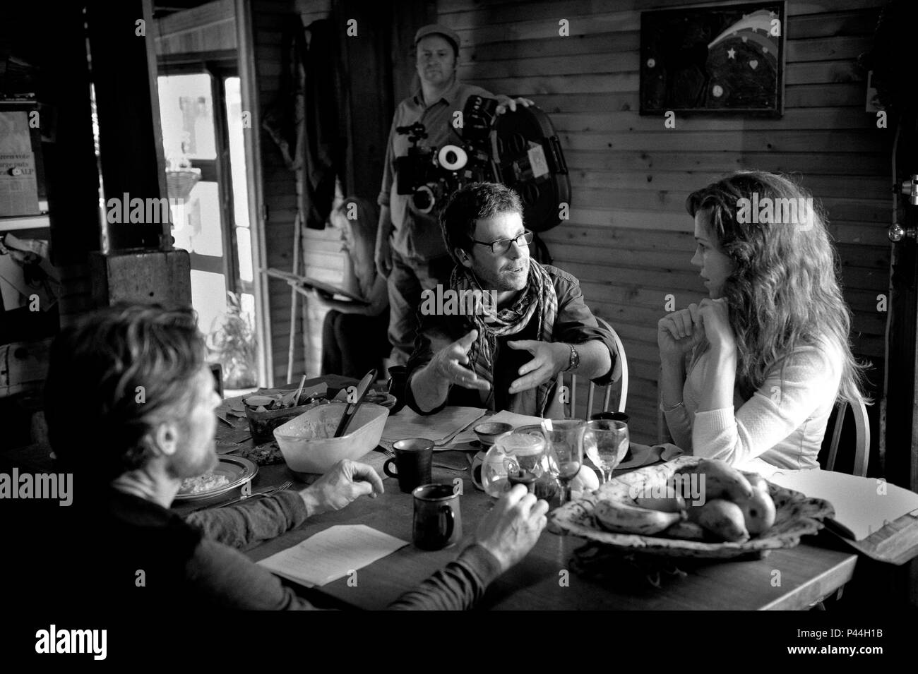 Willem dafoe hunter 2011 Black and White Stock Photos & Images - Alamy