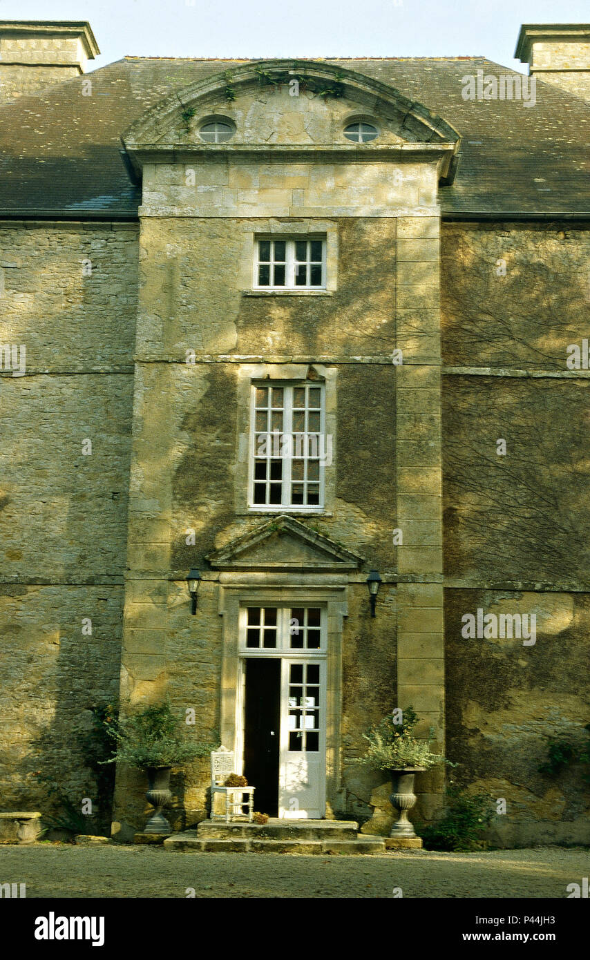 Exterior of an old French manor house Stock Photo - Alamy