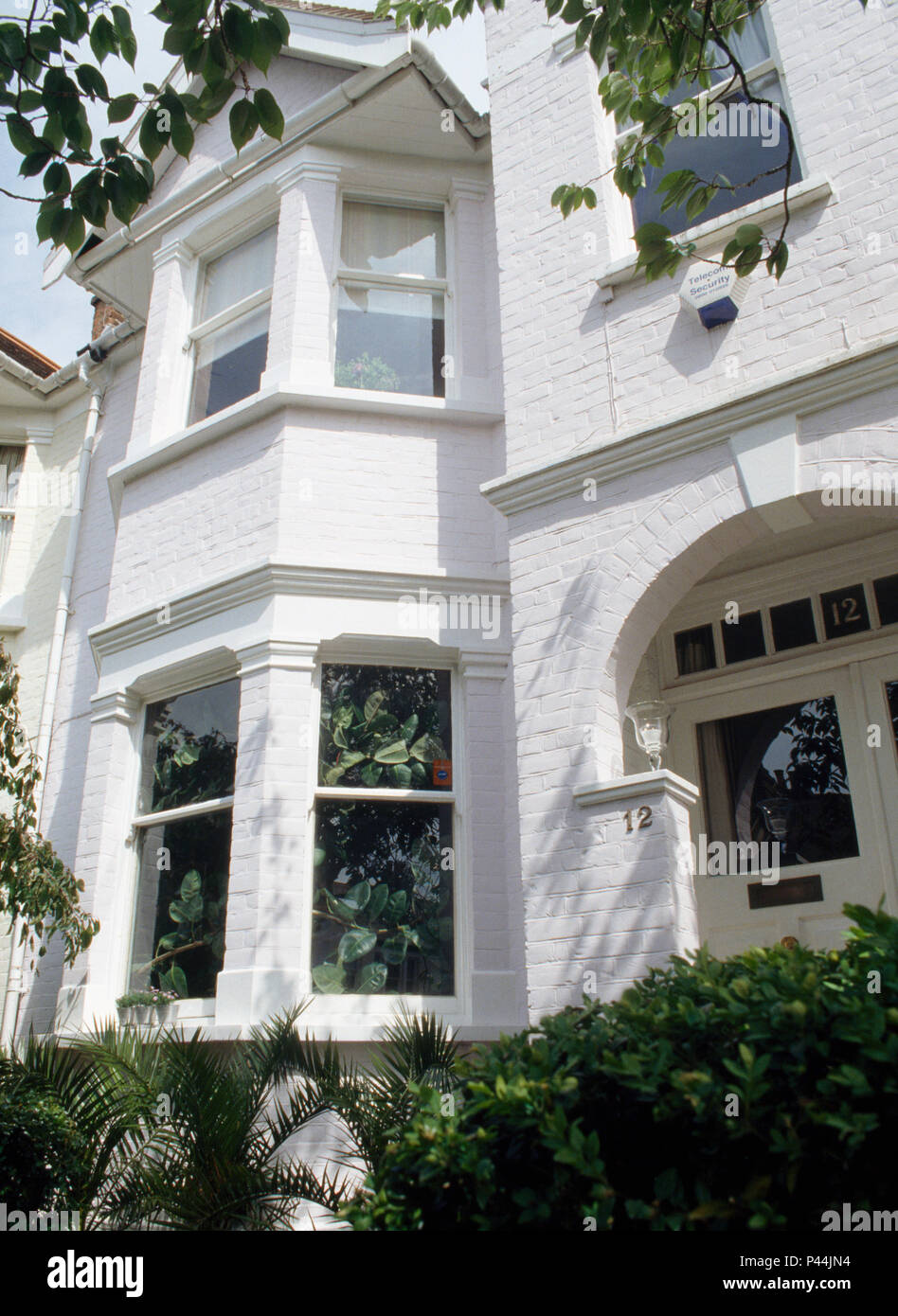 Bay window edwardian house hi-res stock photography and images - Alamy