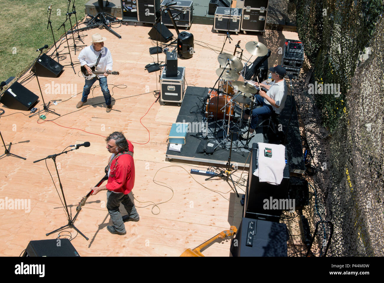 Healers band hi-res stock photography and images - Alamy