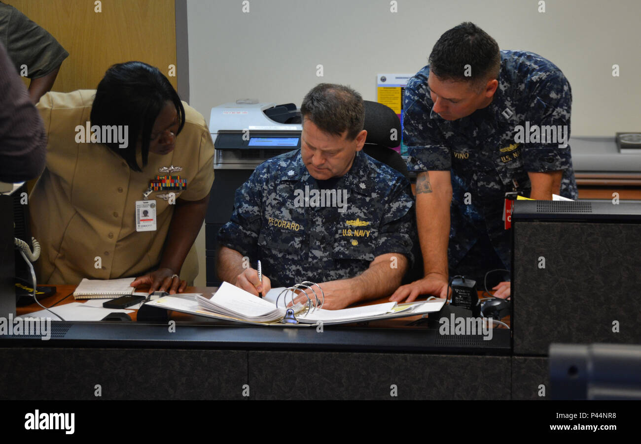Naval Base Kitsap (NBK) personnel participate in a four-day disaster ...