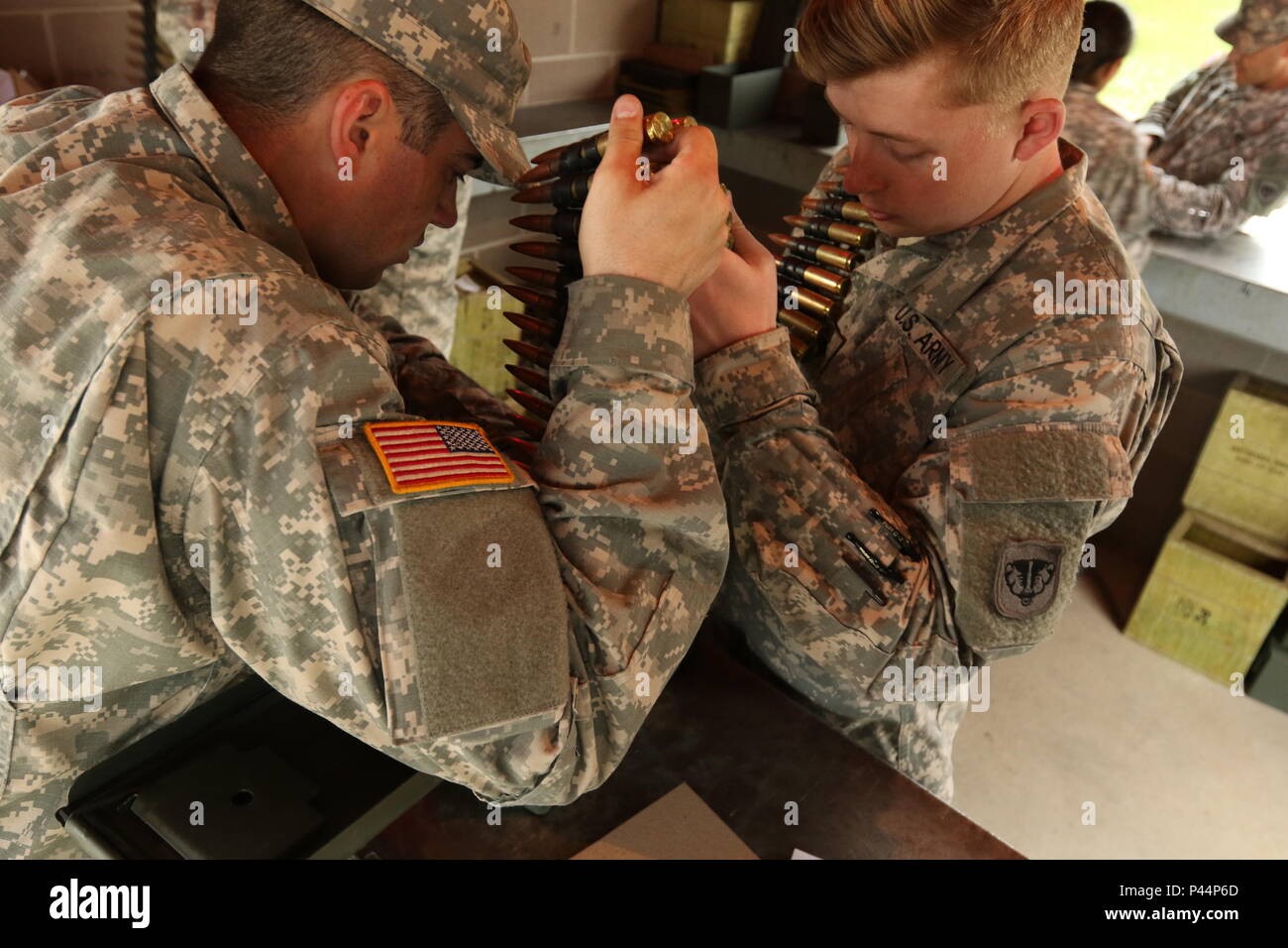 Spc. Dylan Barnett and Spc. Josh Patzen, Stryker Reconnaissance Platoon ...