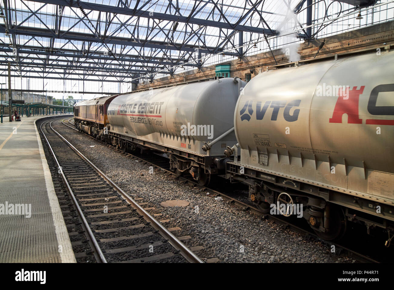 castle cement freight train passing through Carlisle railway train ...