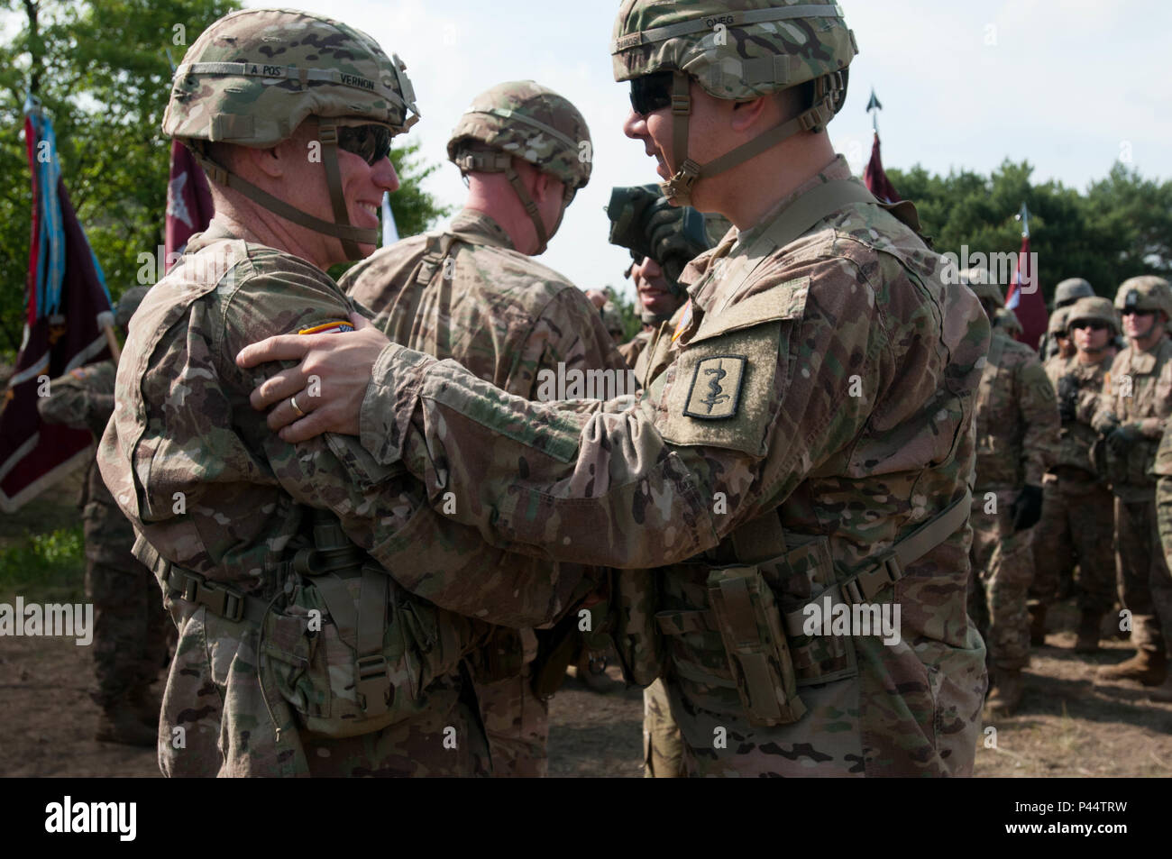 Col. William Stubbs, 30th Medical Brigade Commander, recognizes Ltc ...