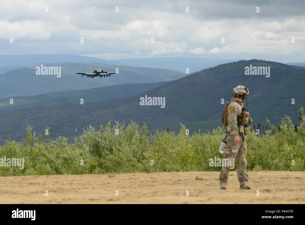 U.S. Air Force Staff Sgt. Stephan Mynatt II, a joint tactical air ...
