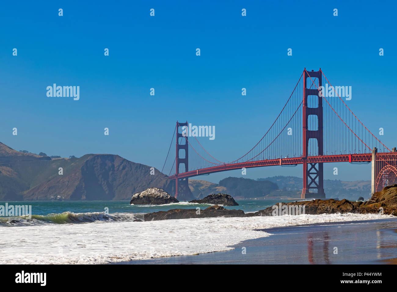 Golden Gate Bridge and California beach shore Stock Photo - Alamy