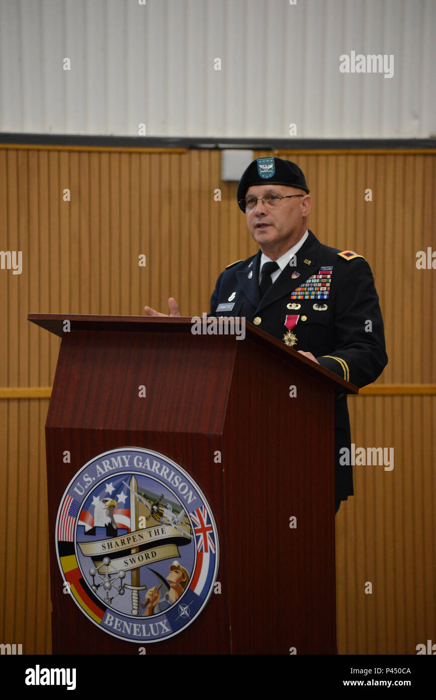 U.S. Army Col. Marty G. Vannatter, Commander of U.S. Army Garrison ...