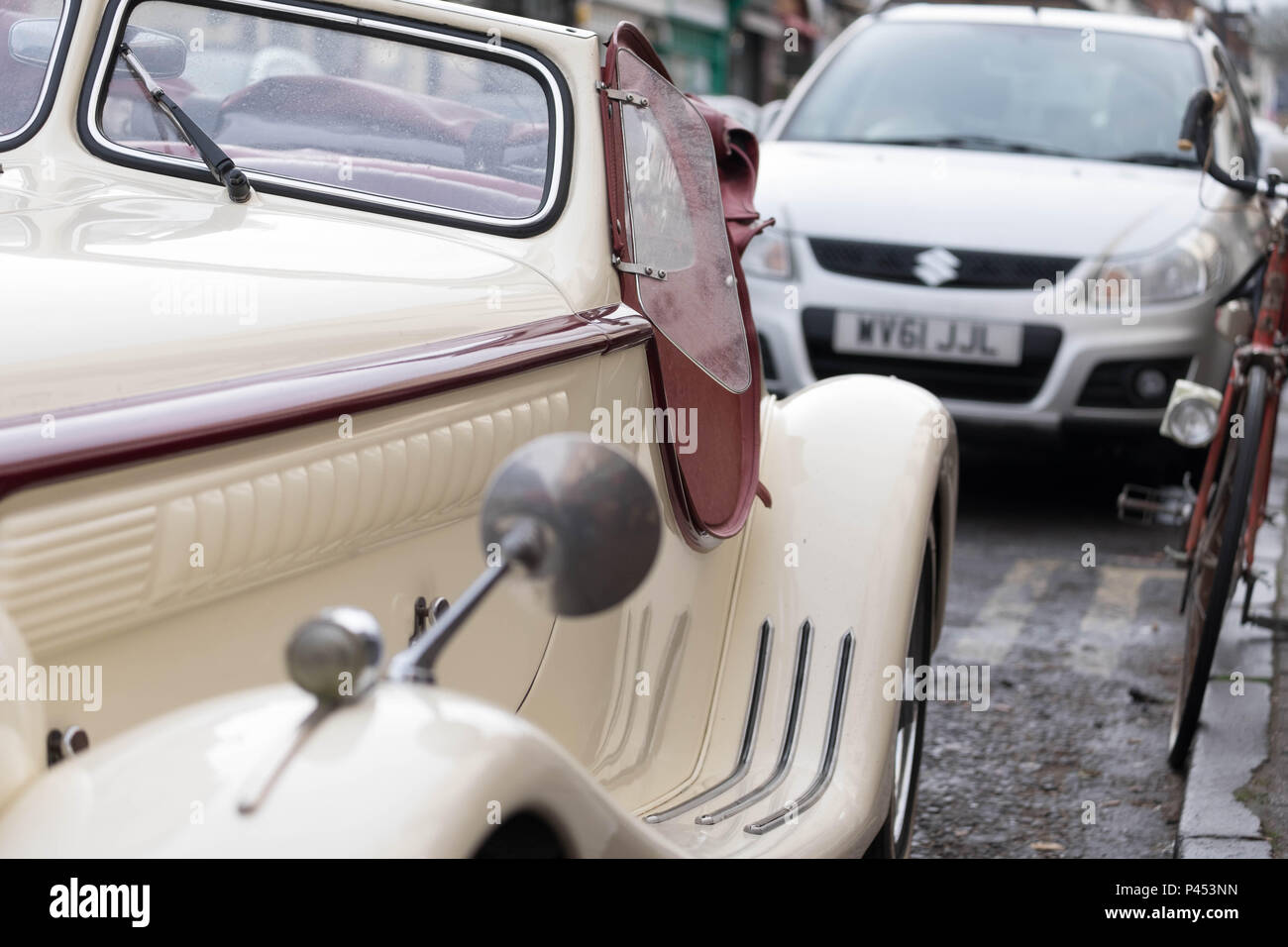 kit car open topped Stock Photo - Alamy