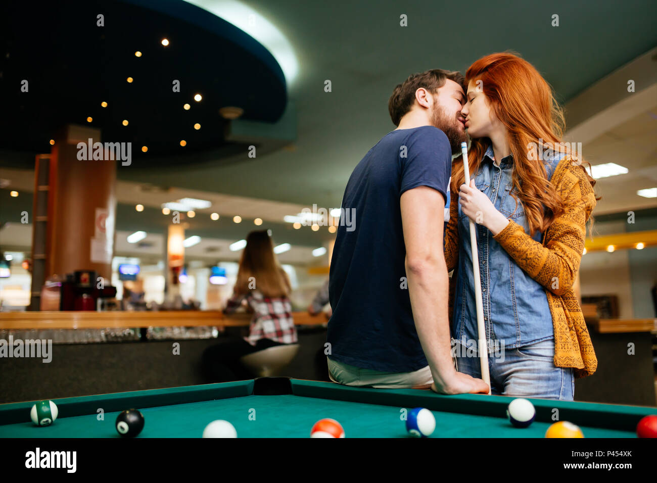 Beautiful women in game hi-res stock photography and images - Alamy