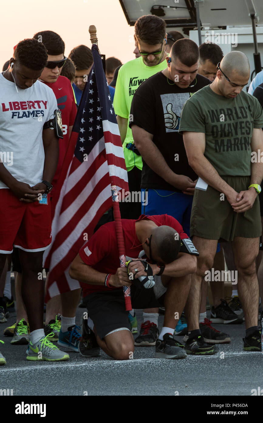 Troops join together in prayer before the U.S. Army’s 241st Birthday ...