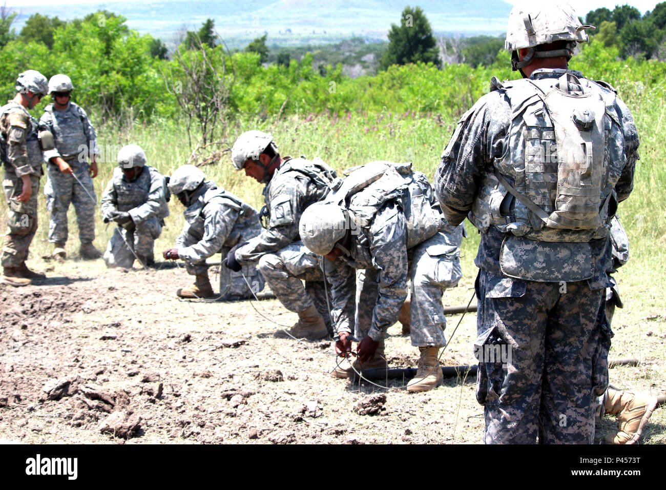 Soldiers of Company B, Special Troops Battalion, 155th Armored Brigade ...