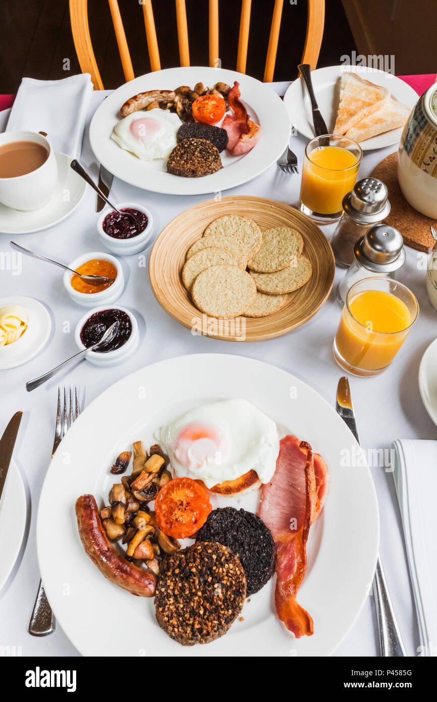 Scottish breakfast hi-res stock photography and images - Alamy