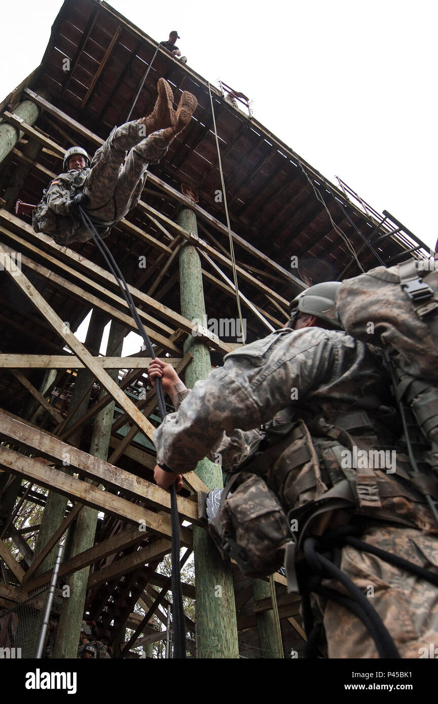 Lightning Academy Air Assault School Stock Photos & Lightning Academy ...