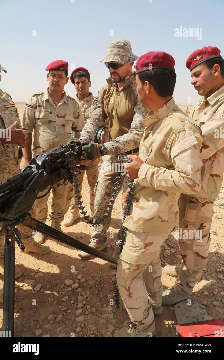 As He Instructs Iraqi Soldiers Of 2nd Battalion High Resolution Stock ...