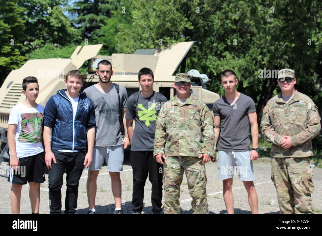 194th military police company hi-res stock photography and images - Alamy