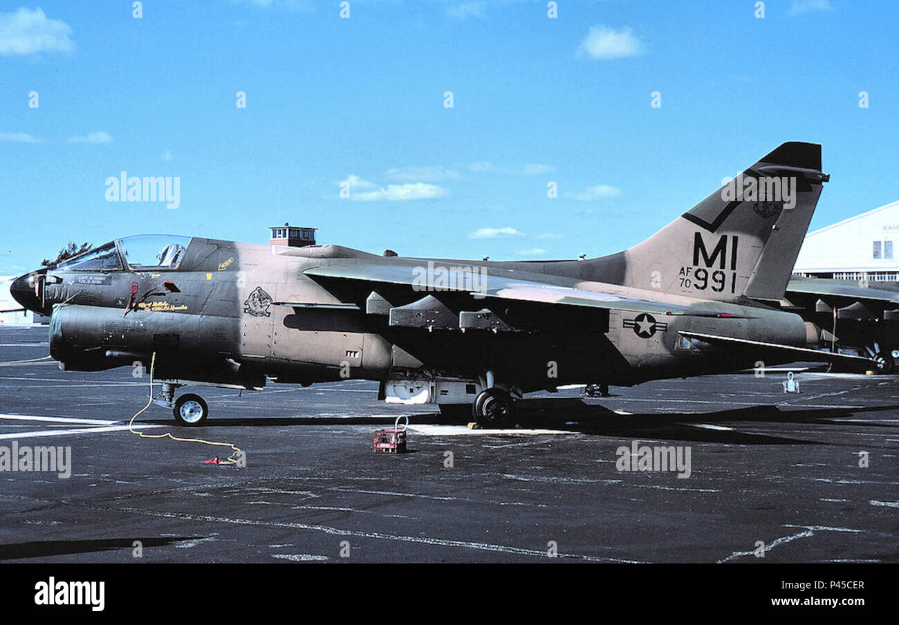 107th squadron hi-res stock photography and images - Alamy