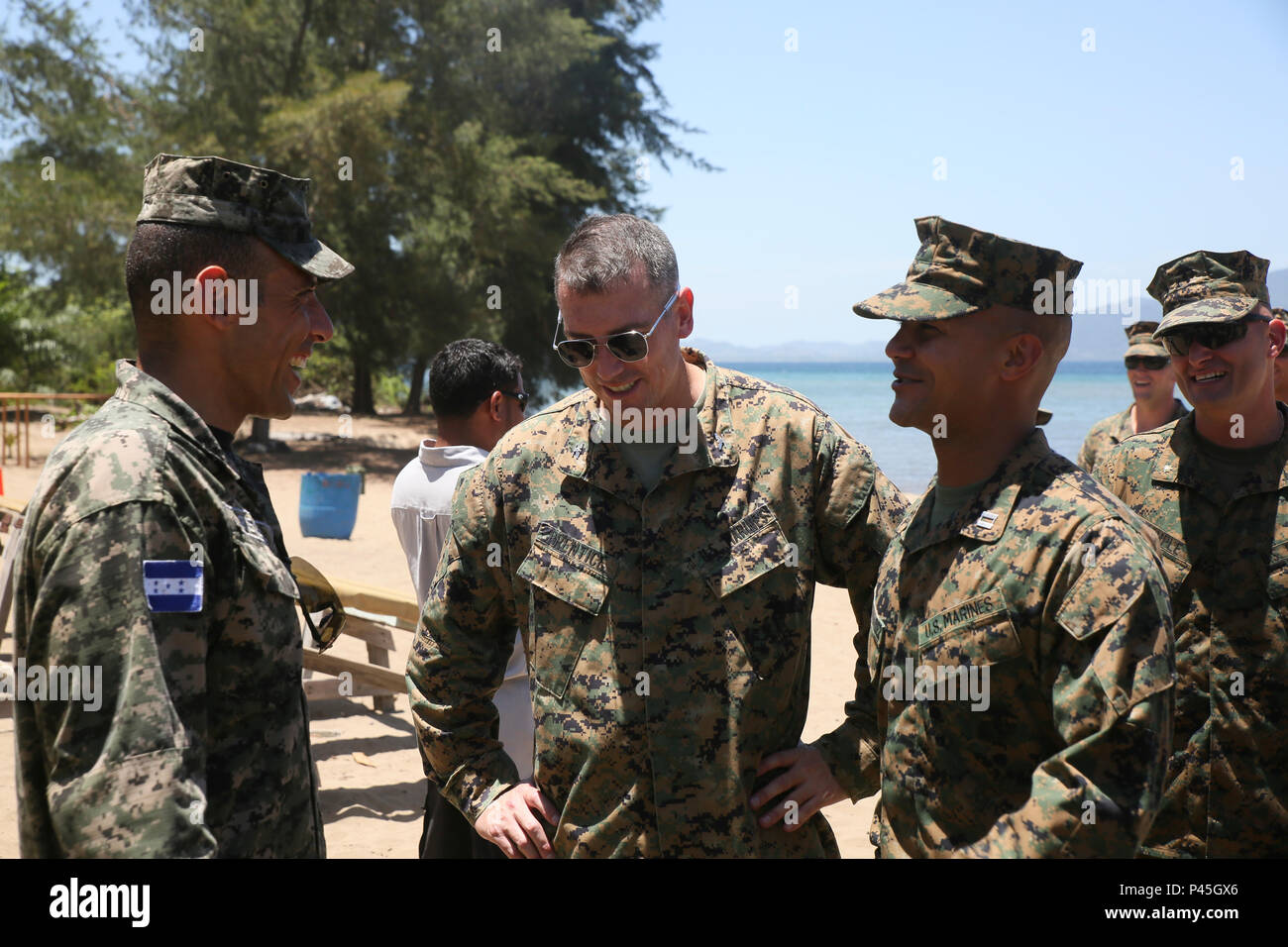 Col thomas prentice hi-res stock photography and images - Alamy