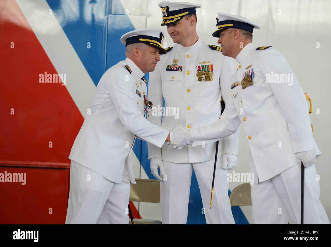 U s coast guard pacific strike team hi-res stock photography and images ...