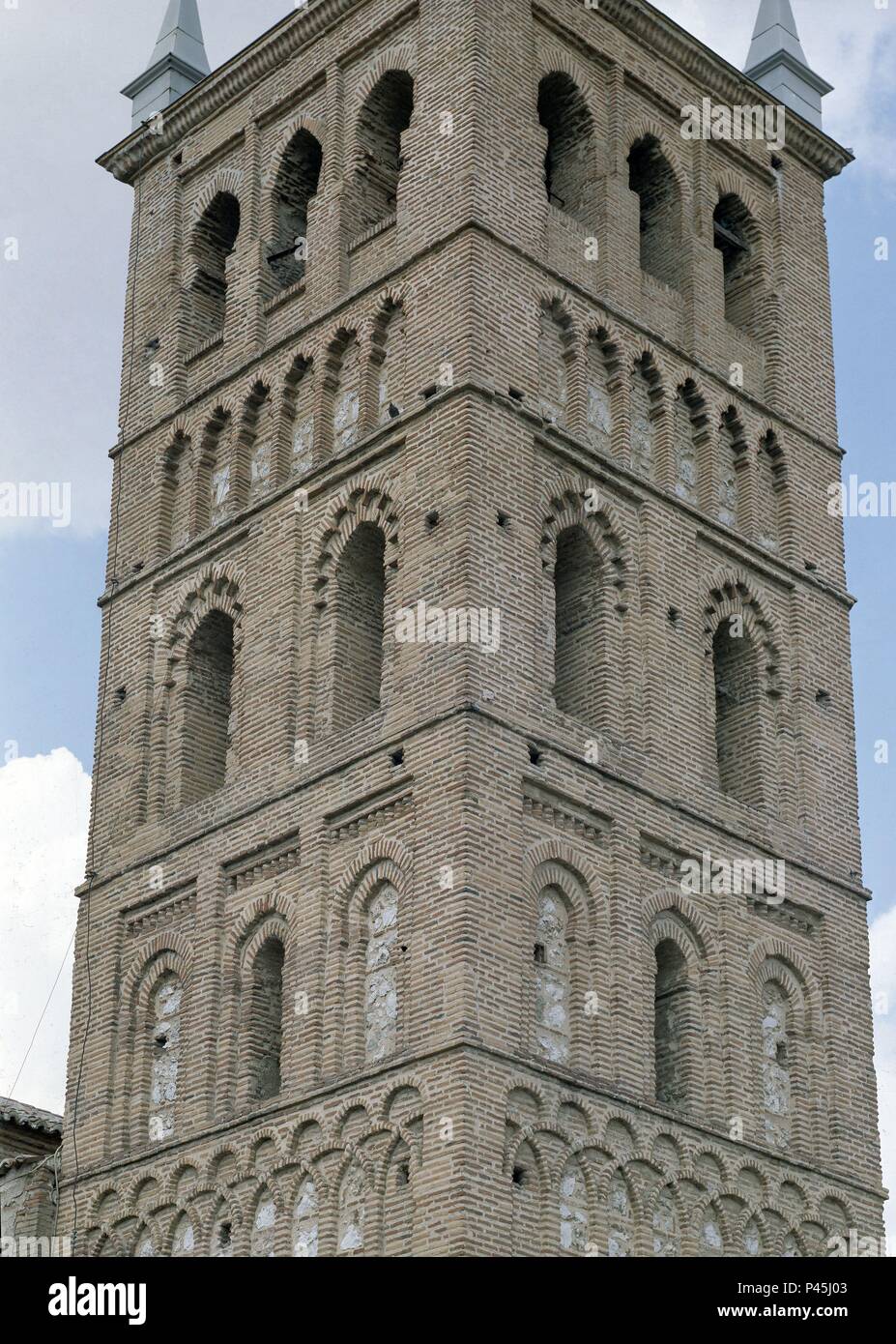 TORRE DE LA IGLESIA DE SANTA MARIA - SIGLO XIV - ESTILO MUDEJAR ...