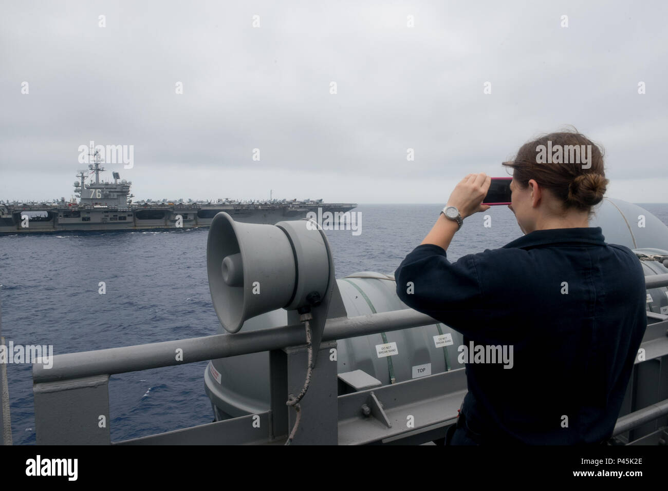 160618-N-GZ947-051: PHILIPPINE SEA (June 18, 2016) - Electronics ...