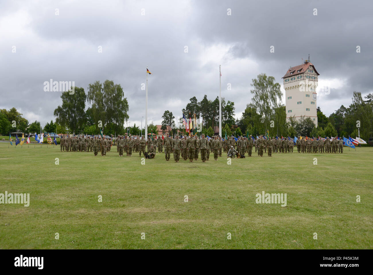 U.S. Soldiers, assigned to 709th Military Police Battalion stand in ...
