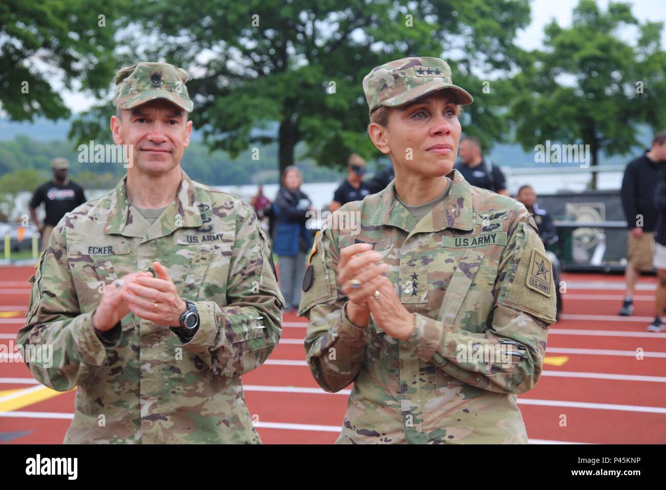 U.S Army Surgeon General and Commanding General of US Army Medical ...