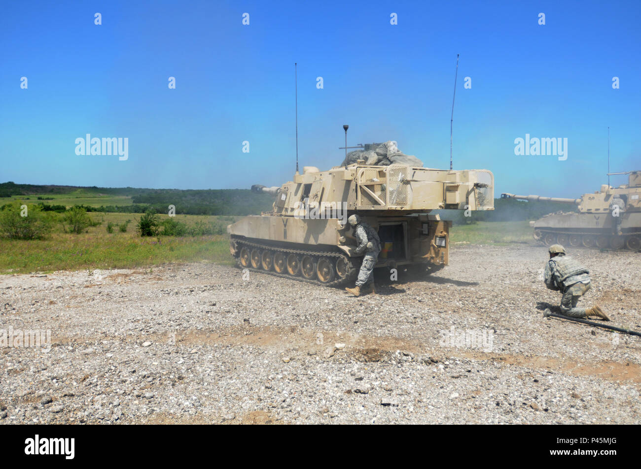 Mississippi Army National Guard Soldiers with Battery B, 2d Battalion ...