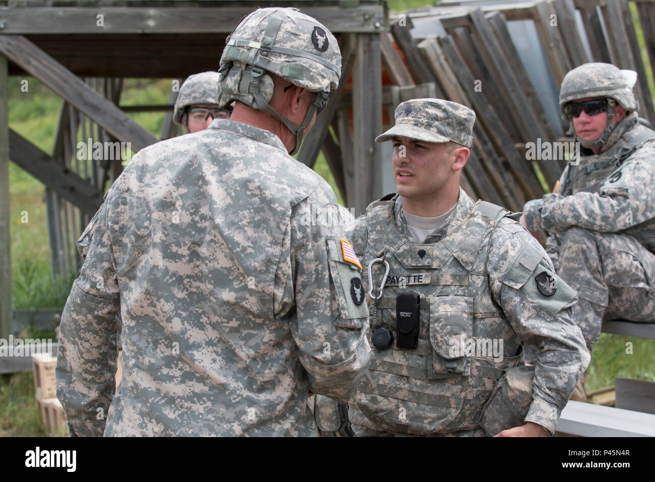 834th aviation support battalion hi-res stock photography and images ...