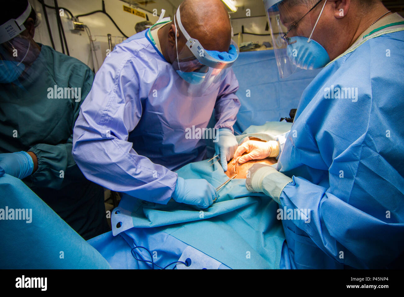 U.S. Army Reserve Soldiers, 325th Combat Support Hospital, Independence ...