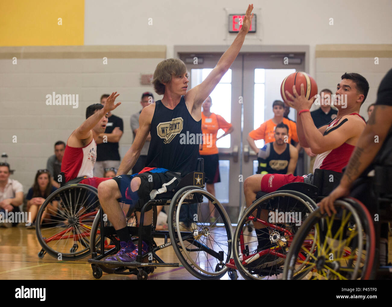 U.S. Army Veteran Spc. Terry Cartwright, of Stafford, Arizona, blocks a ...