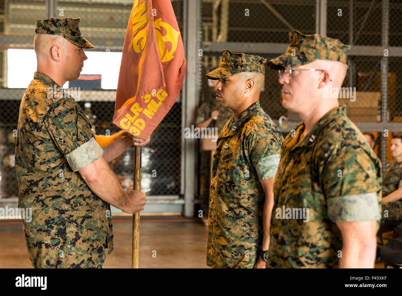 Singletons hi-res stock photography and images - Alamy