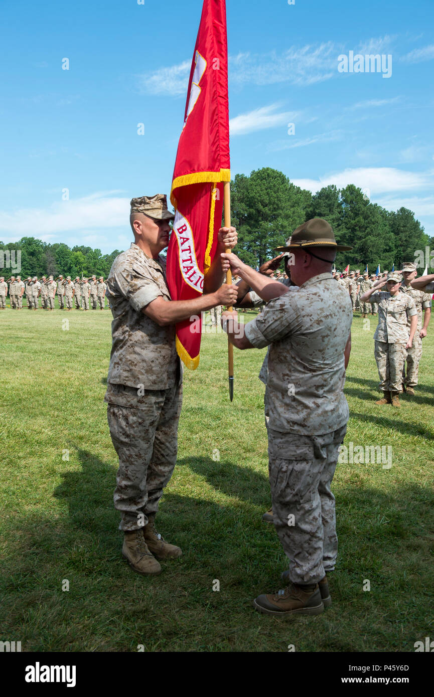 U.S. Marine Corps Col. Timothy Parker relinquishes command of Weapons ...