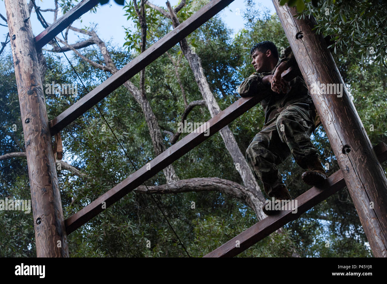 Lightning academy air assault school hi-res stock photography and ...
