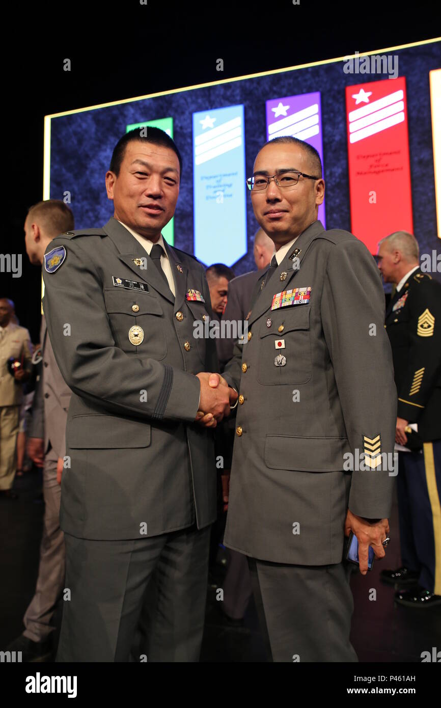 Sgt maj kazuya kodani hi-res stock photography and images - Alamy