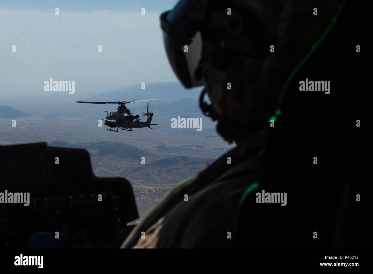 An AH-1Z Viper with Marine Light Attack Helicopter Squadron (HMLA) 267 ...