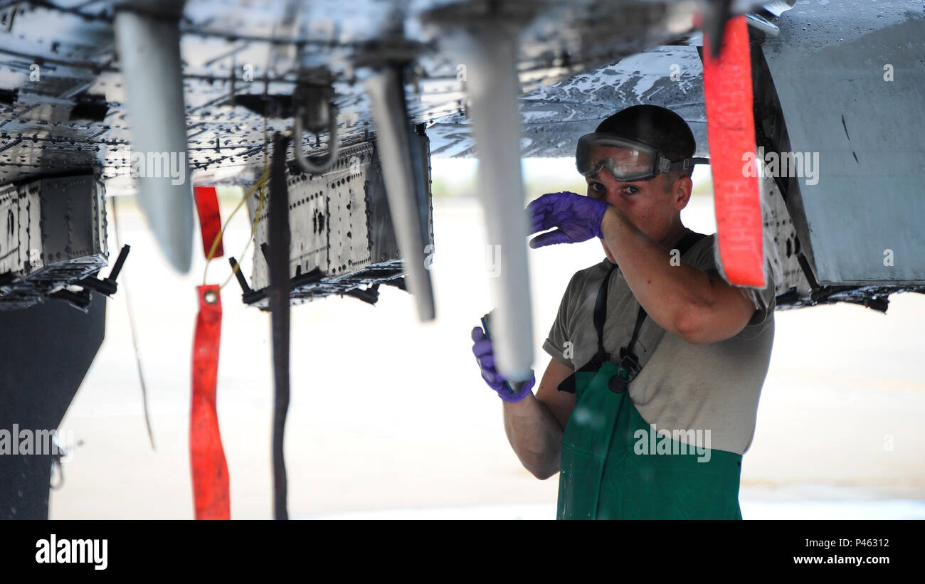 354th amu hi-res stock photography and images - Alamy