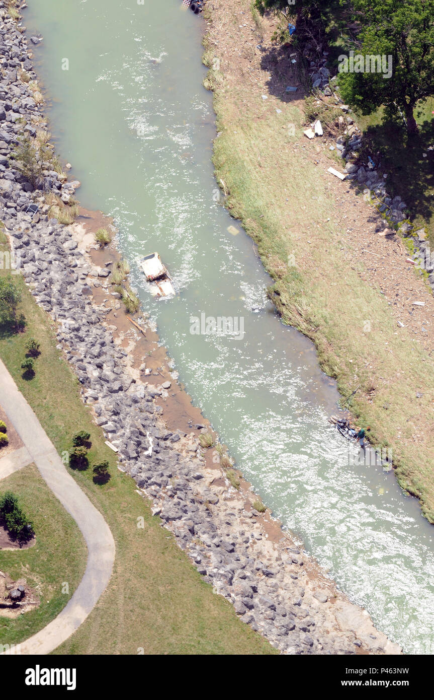 West Virginia Army National Guard Soldiers fly over the Greenbrier ...