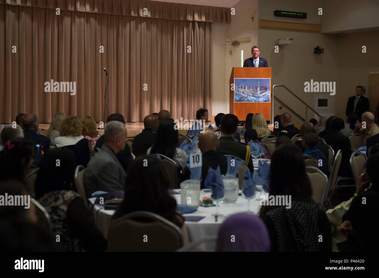 Secretary of Defense Ash Carter delivers remarks at the Pentagon ...
