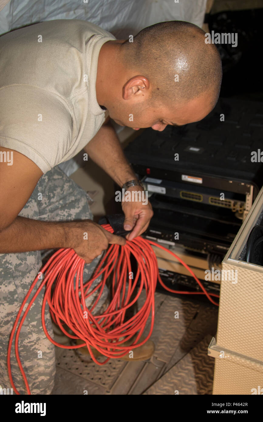 JOINT BASE PEARL HARBOR-HICKAM, Hawaii-U.S. Army Spc. Francisco ...