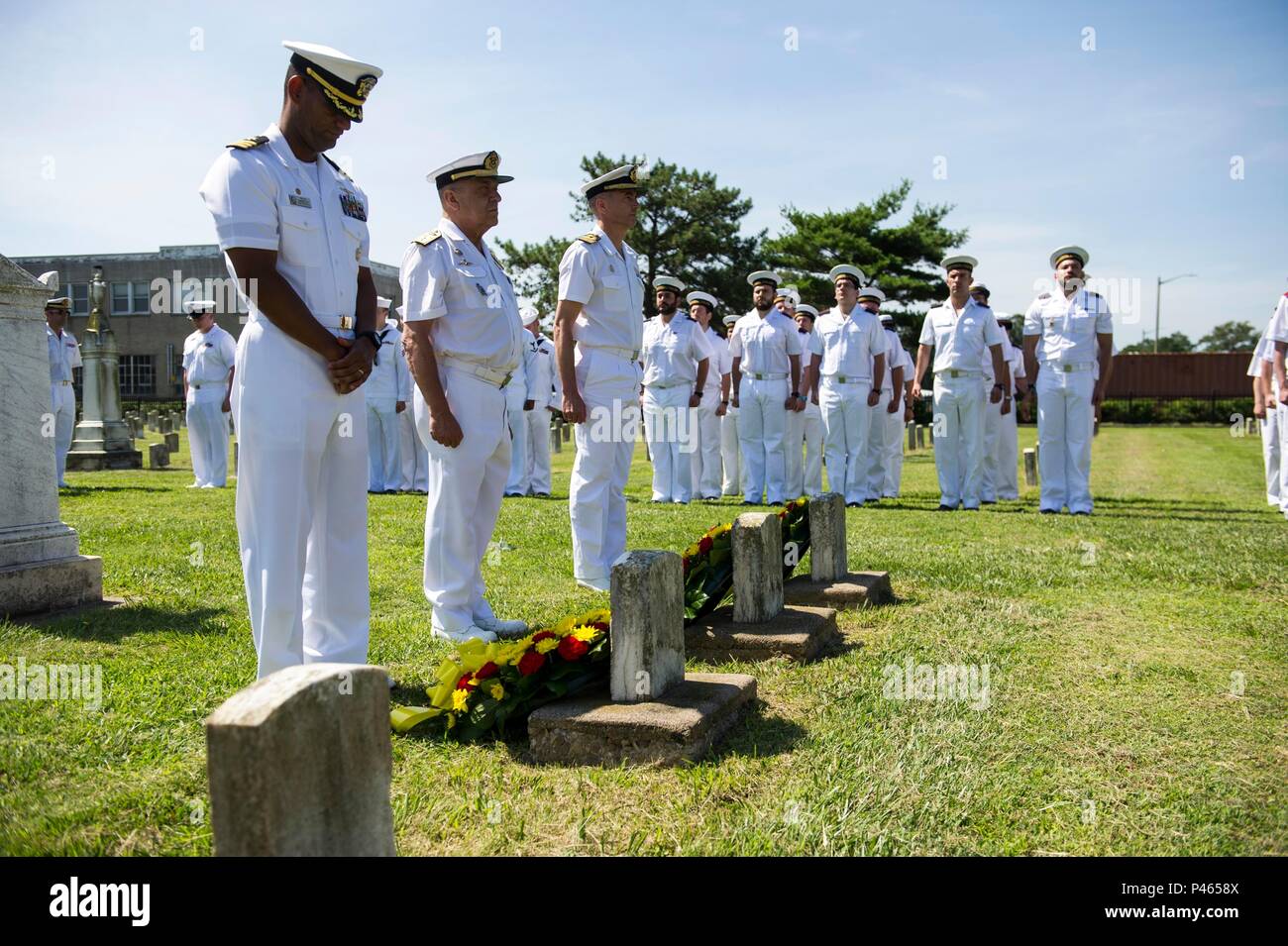 160627-N-VC599-040 PORTSMOUTH, Va. (June 27, 2016) Spanish sailors from ...