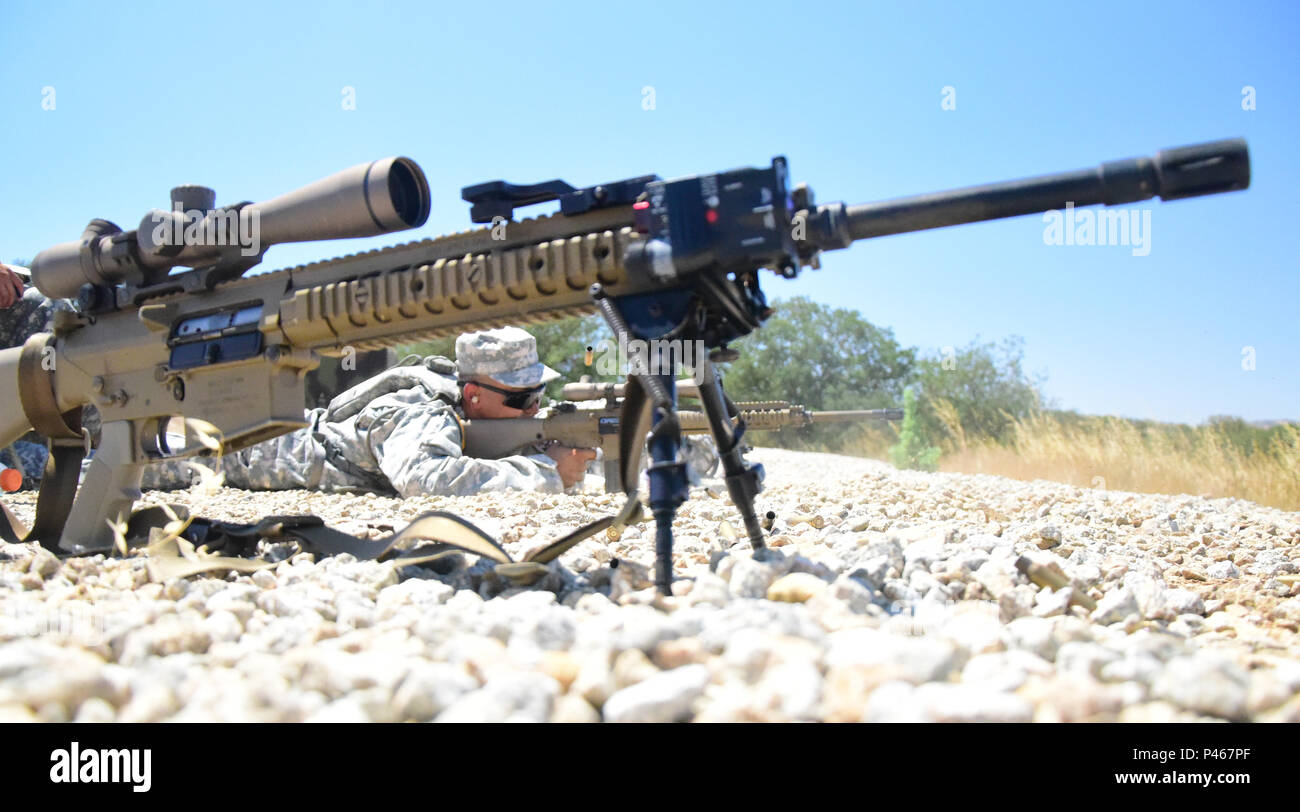 Private Joseph J. Quitugua of 1st battalion, 294th Infantry Regiment ...
