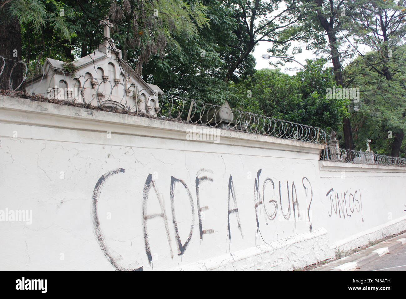 Muro de sao paulo hi-res stock photography and images - Alamy