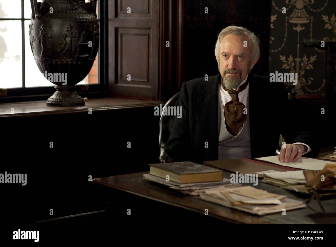 Tanya wexler jonathan pryce hi-res stock photography and images - Alamy